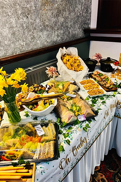 Buffet Gallery - Baby Reveal